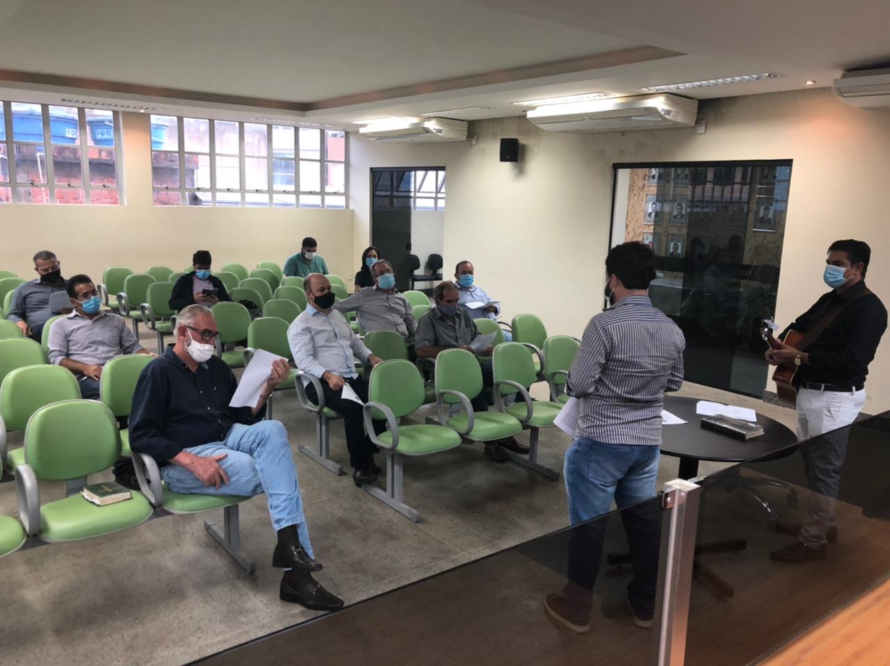 Integrantes do COPAI visitam a Câmara e detalham acordo de comprometimento